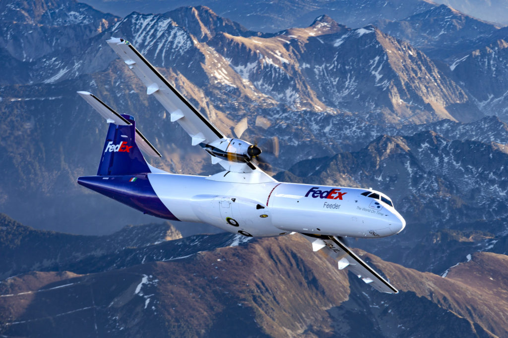 Le premier ATR cargo livré à FedEx - Aerospatium