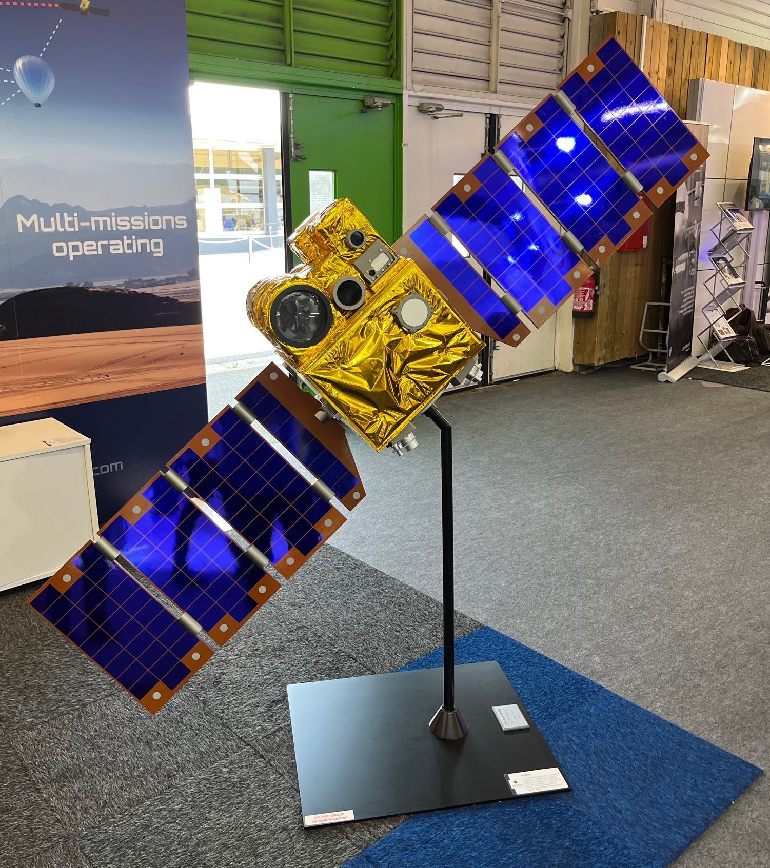 Yoda, satellite fureteur chez Hemeria - Aerospatium